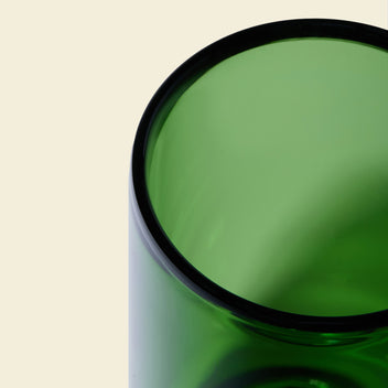 What Is a Geeb? A Guide to Gravity Bongs (and Why It’s Time to Upgrade ...